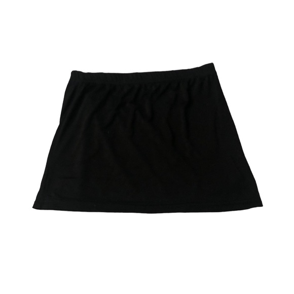 PrettyLittleThing | Skirts | Plain Black Mini Skirt | Poshmark